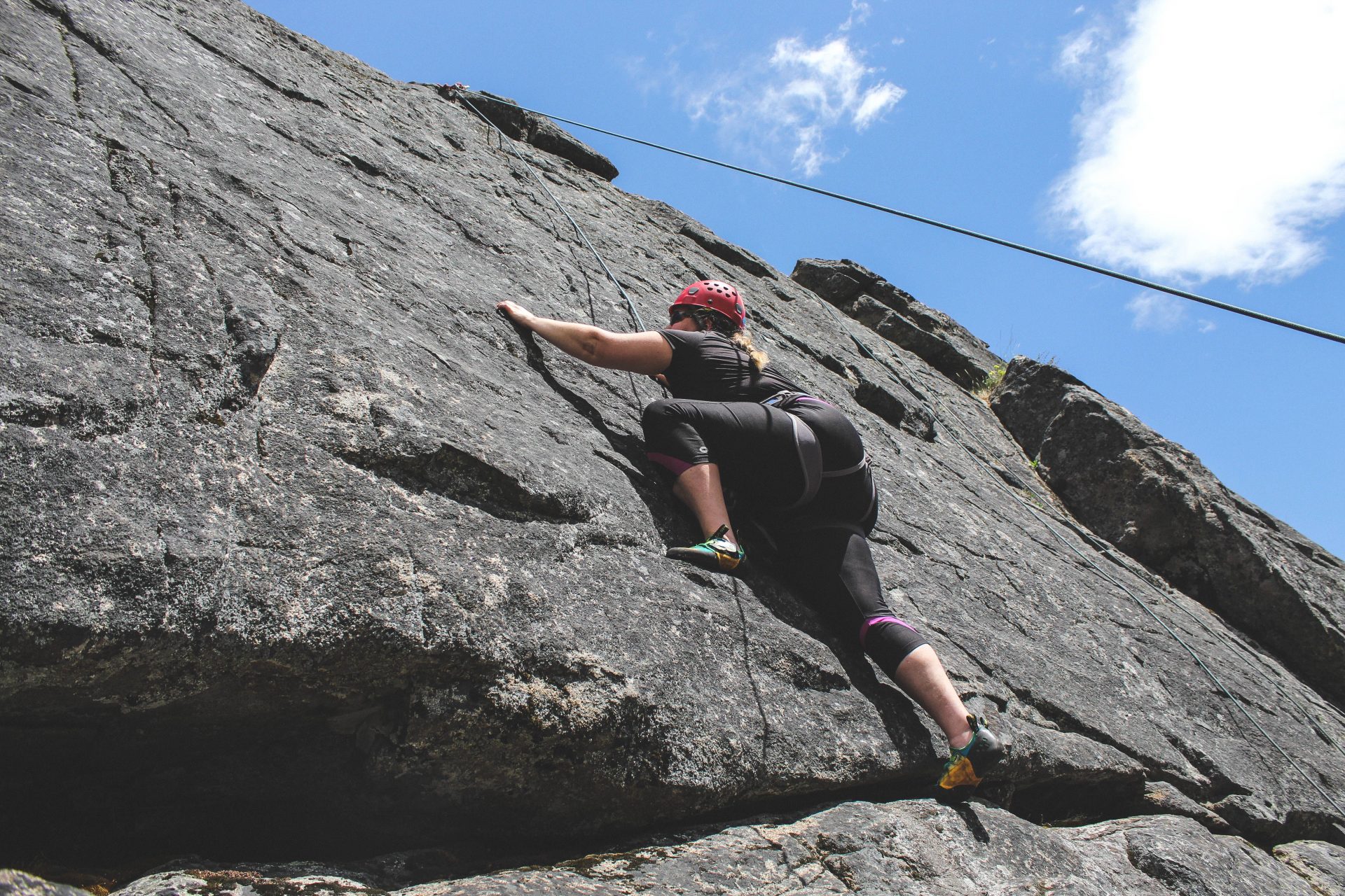 Healthcare Workers- Climbing in the Gunks with First Descents!